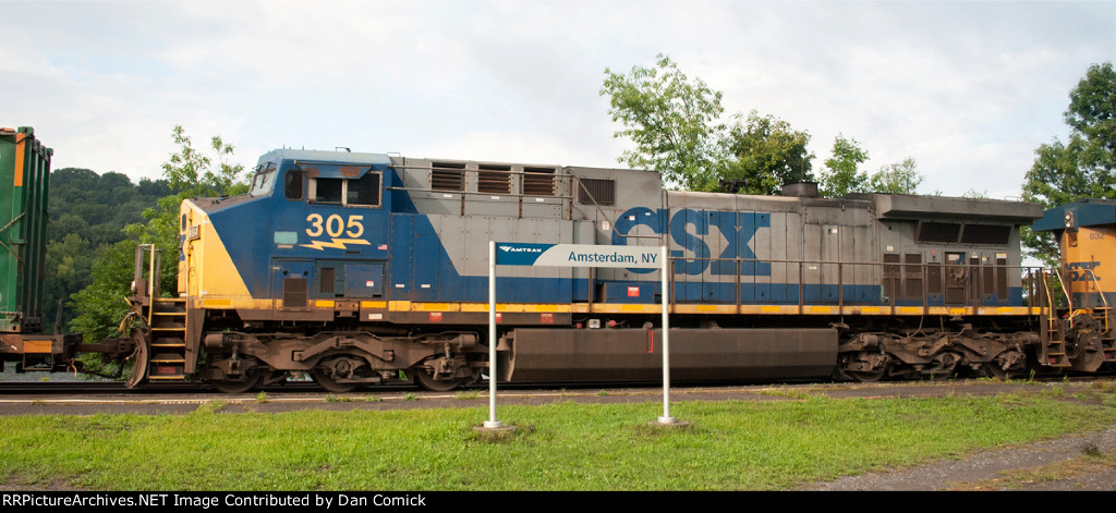 CSX 305